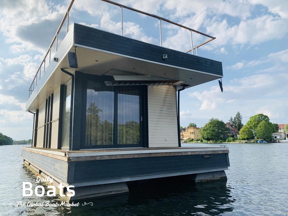 2011 ReV-House Hb01/12/5/ Revhouse Hausboot for sale. View price ...