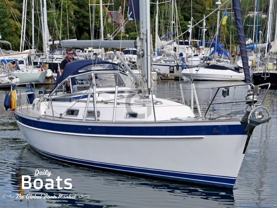 2005 Hallberg-Rassy 37 for sale. View price, photos and Buy 2005 ...