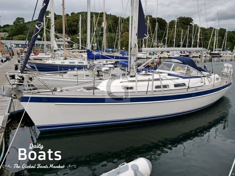 2005 Hallberg-Rassy 37 for sale. View price, photos and Buy 2005 ...