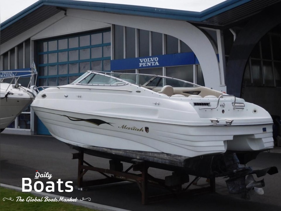 2000 Mariah 238 Shabah for sale. View price, photos and Buy 2000 Mariah ...