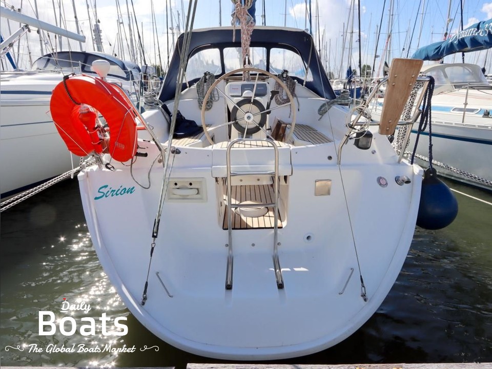 1997 Bavaria 32 Holiday for sale. View price, photos and Buy 1997 ...