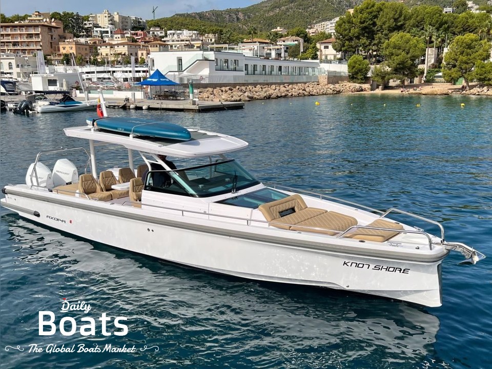 2020 Axopar 37 Sun Top for sale. View price, photos and Buy 2020 Axopar ...