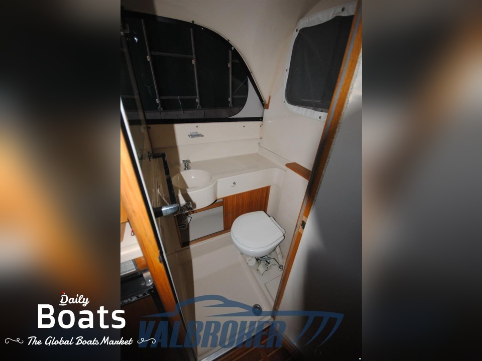 1987 Bertram Yacht 31 Flybridge Cruiser for sale. View price, photos ...