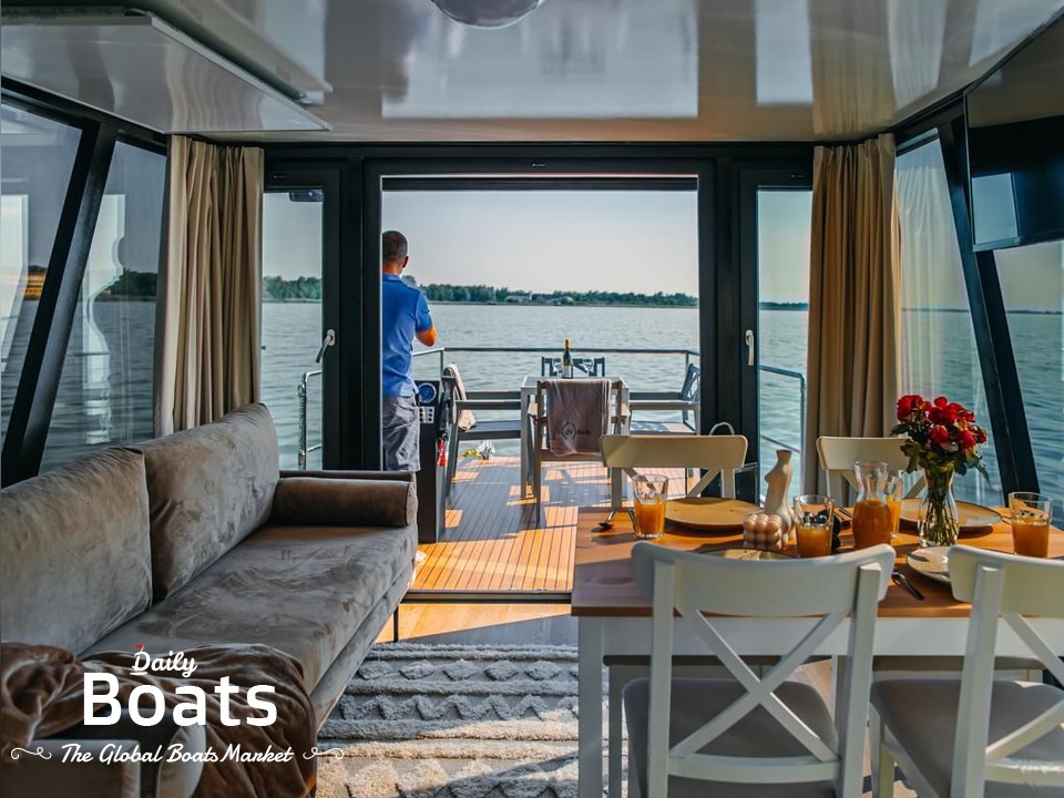 2022 HT Houseboats Delfin 330 for sale. View price, photos and Buy 2022 ...