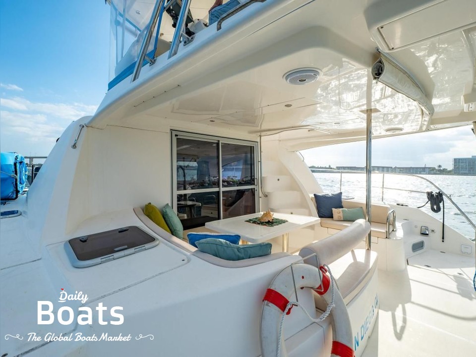 2012 Leopard 39 Powercat for sale. View price, photos and Buy 2012 ...