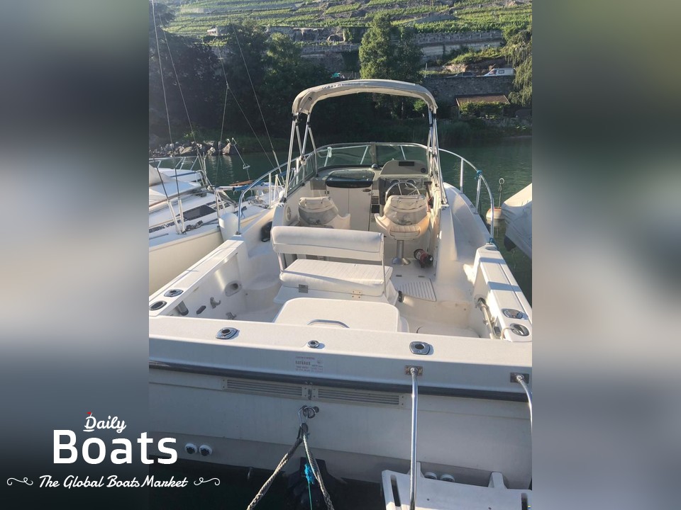 2002 Bayliner Trophy 2052 for sale. View price, photos and Buy 2002 ...