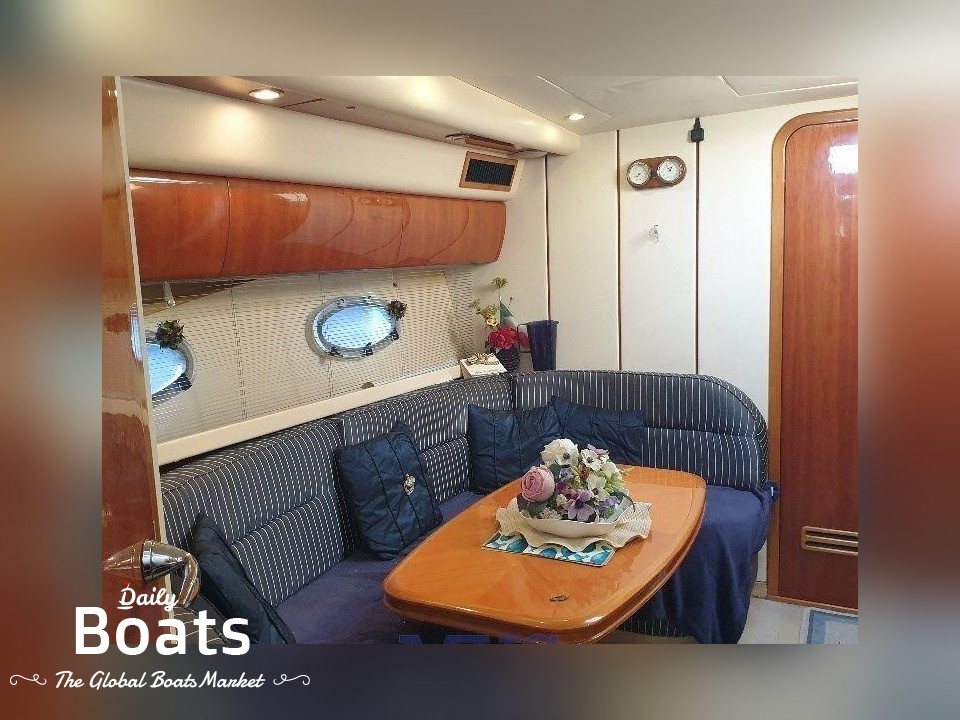 2001 Princess V 42 for sale. View price, photos and Buy 2001 Princess V ...