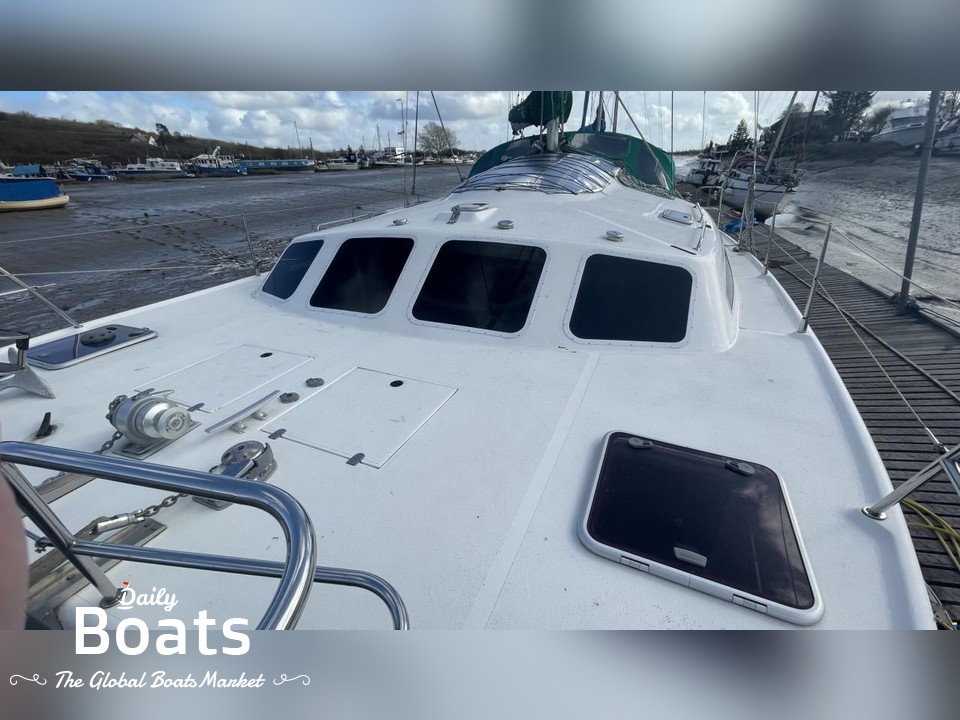 2011 Prout Top Cat (Uk) Esprit 3600 for sale. View price, photos and ...