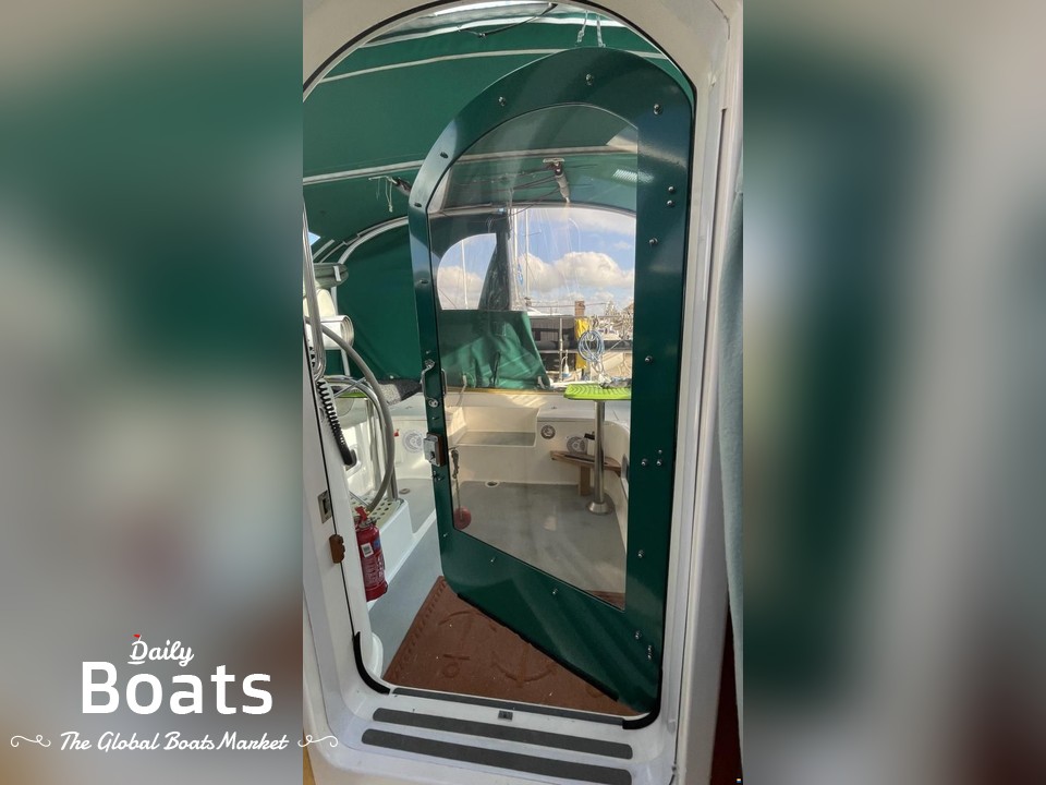 2011 Prout Top Cat (Uk) Esprit 3600 for sale. View price, photos and ...