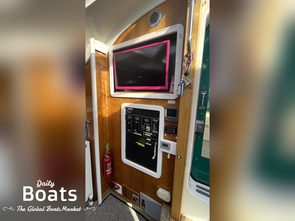 2011 Prout Top Cat (Uk) Esprit 3600 for sale. View price, photos and ...