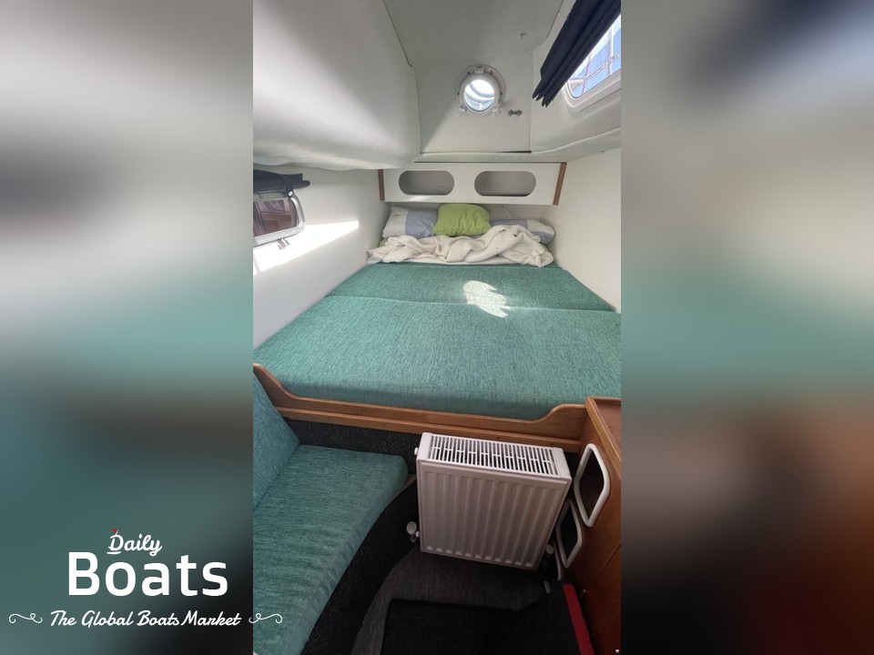 2011 Prout Top Cat (Uk) Esprit 3600 for sale. View price, photos and ...