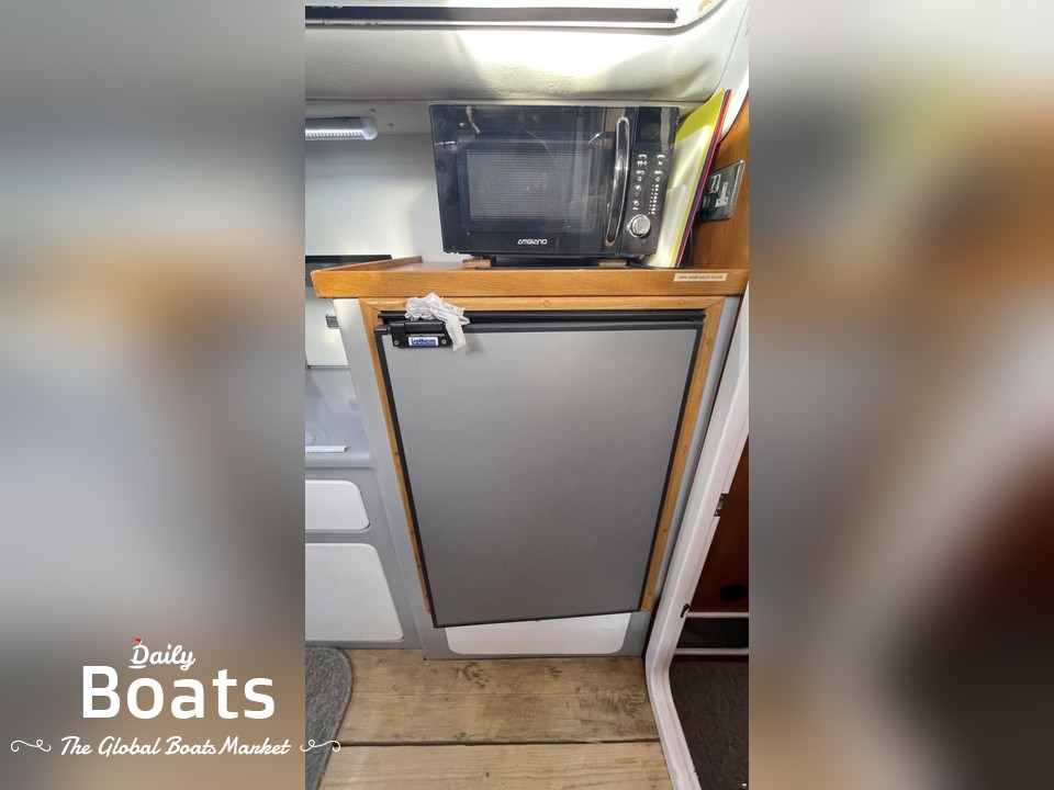 2011 Prout Top Cat (Uk) Esprit 3600 for sale. View price, photos and ...