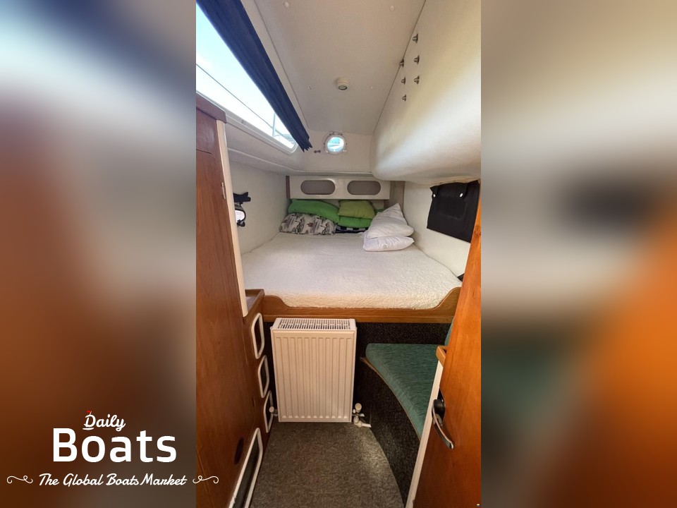 2011 Prout Top Cat (Uk) Esprit 3600 for sale. View price, photos and ...