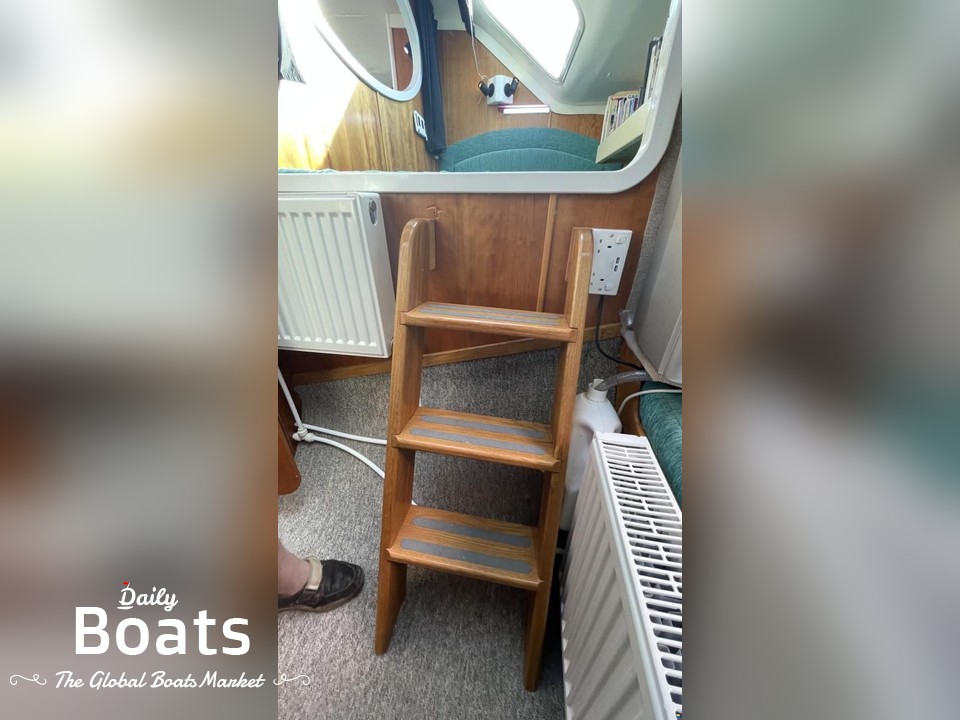 2011 Prout Top Cat (Uk) Esprit 3600 for sale. View price, photos and ...