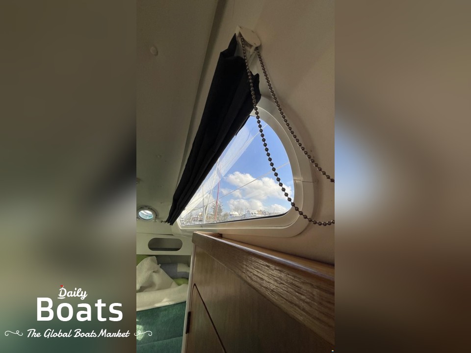 2011 Prout Top Cat (Uk) Esprit 3600 for sale. View price, photos and ...