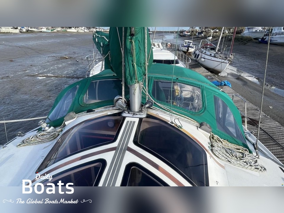 2011 Prout Top Cat (Uk) Esprit 3600 for sale. View price, photos and ...