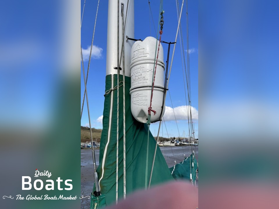 2011 Prout Top Cat (Uk) Esprit 3600 for sale. View price, photos and ...