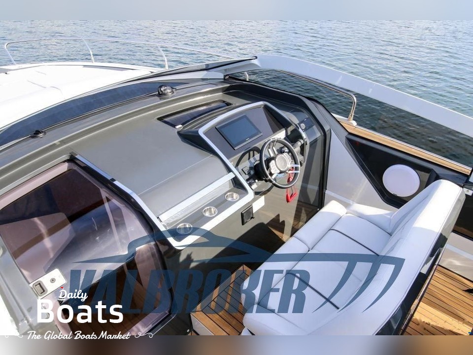 2020 Fairline F-Line 33 for sale. View price, photos and Buy 2020 ...