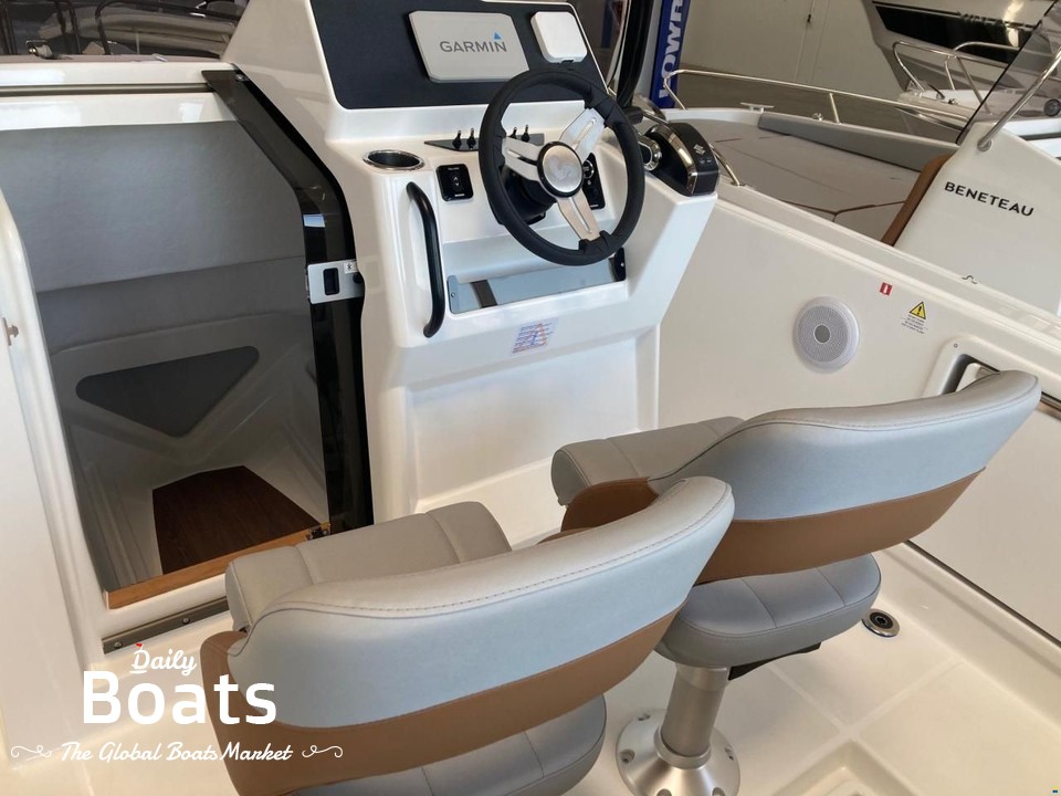 2022 Bénéteau Flyer 7 Spacedeck for sale. View price, photos and Buy ...