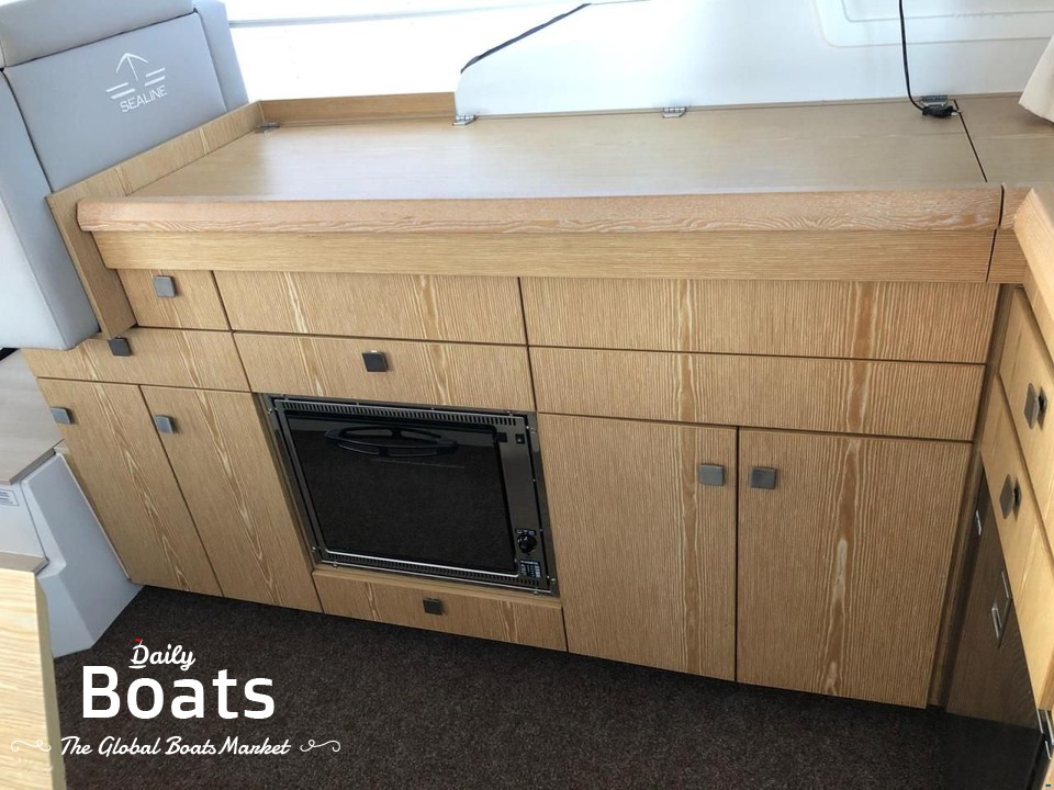 2017 Sealine C330 for sale. View price, photos and Buy 2017 Sealine ...