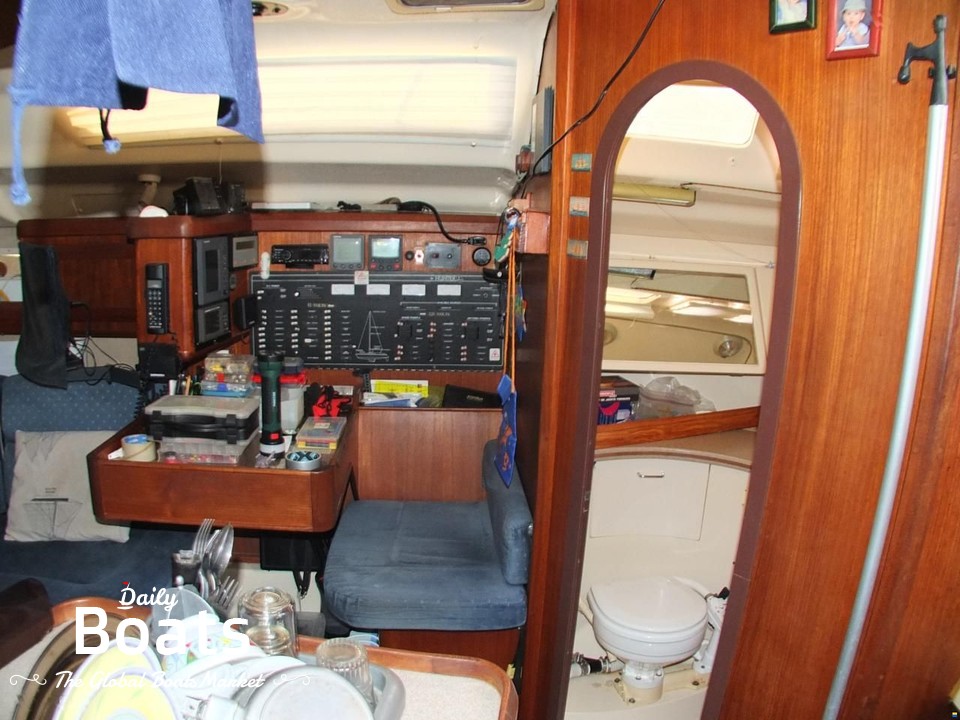 1997 Hunter Legend 40.5 for sale. View price, photos and Buy 1997 ...