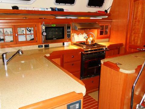 2007 Hunter Legend 50 for sale. View price, photos and Buy 2007 Hunter ...