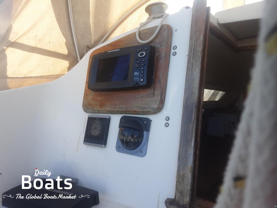 1981 Maxim Marine Fenix Dinette for sale. View price, photos and Buy ...