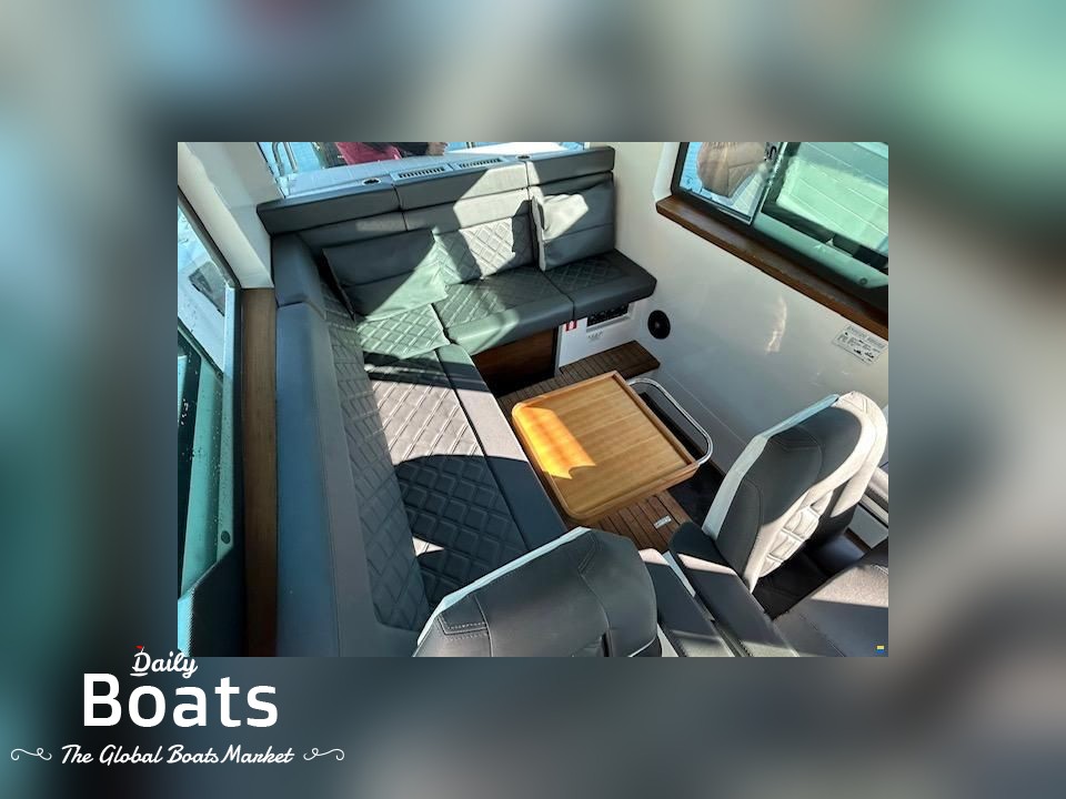 2019 Axopar 37 Sport Cabin for sale. View price, photos and Buy 2019 ...