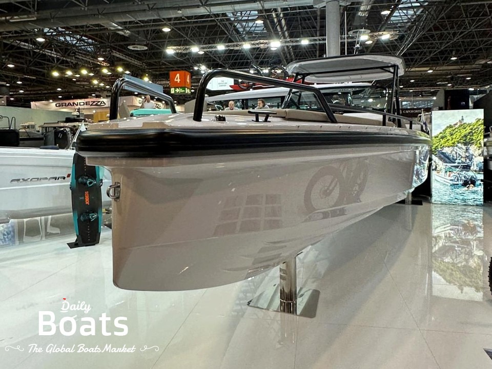 2022 Axopar 28 T-Top for sale. View price, photos and Buy 2022 Axopar ...