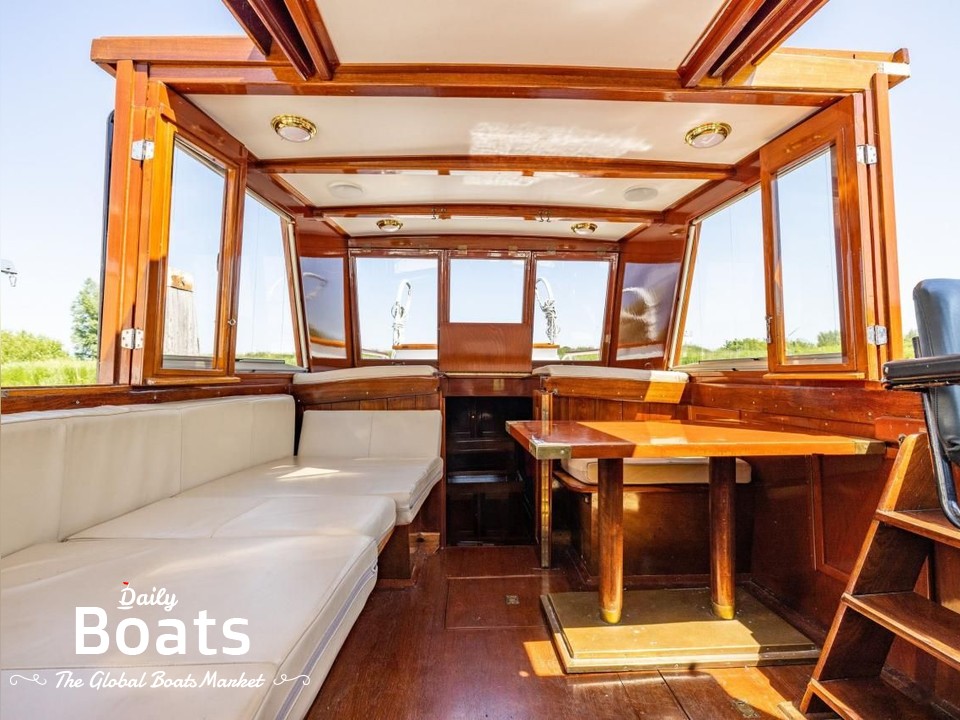 1928 Unknown Engelbrecht Salonboot 13 Meter for sale. View price ...