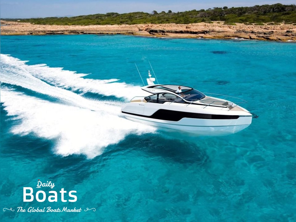 Fairline Targa 40 "New - On Display" - Model 2024 for sale. View price ...