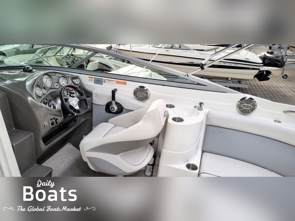 2012 Rinker 246 Captiva for sale. View price, photos and Buy 2012 Rinker 246 Captiva #414697