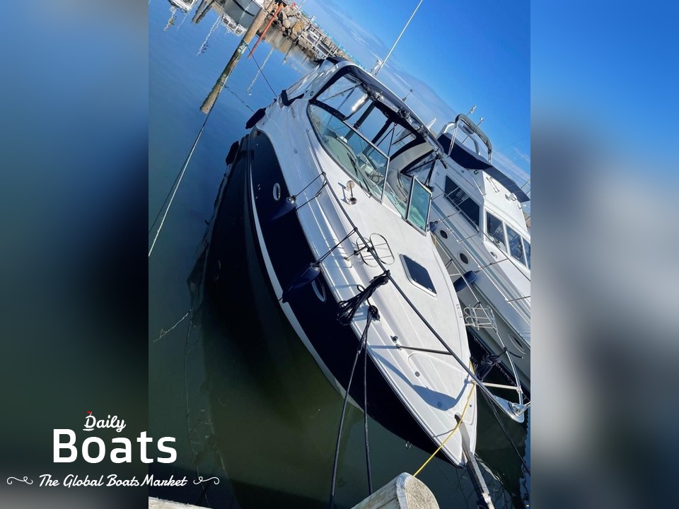 2008 Rinker 280 Express Cruiser Diesel for sale. View price, photos and ...