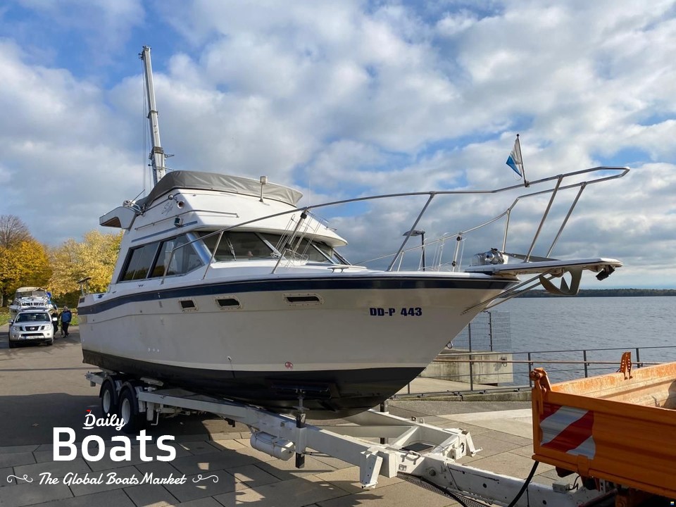 1990 Bayliner 2858 Command Bridg Fly for sale. View price, photos and ...