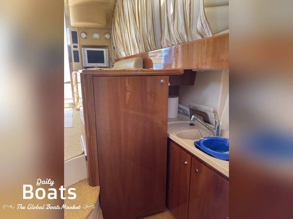 2002 Azimut 39 Flybridge for sale. View price, photos and Buy 2002 ...