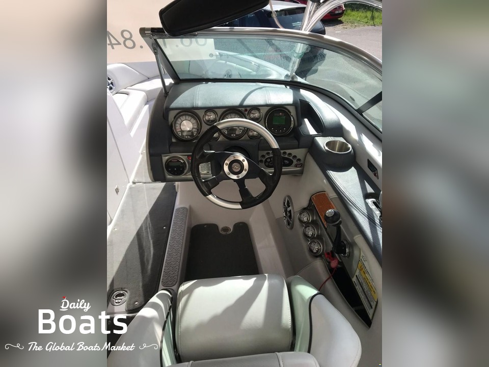2008 Correct Craft Super Air Nautique 230 Team Edition for sale. View ...