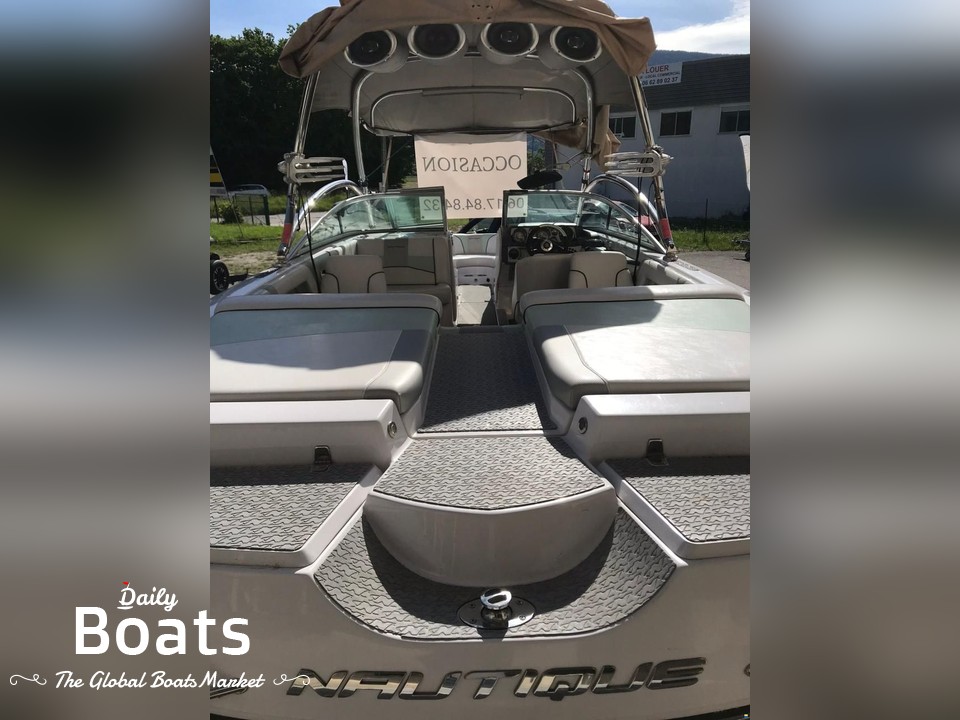 2008 Correct Craft Super Air Nautique 230 Team Edition for sale. View ...
