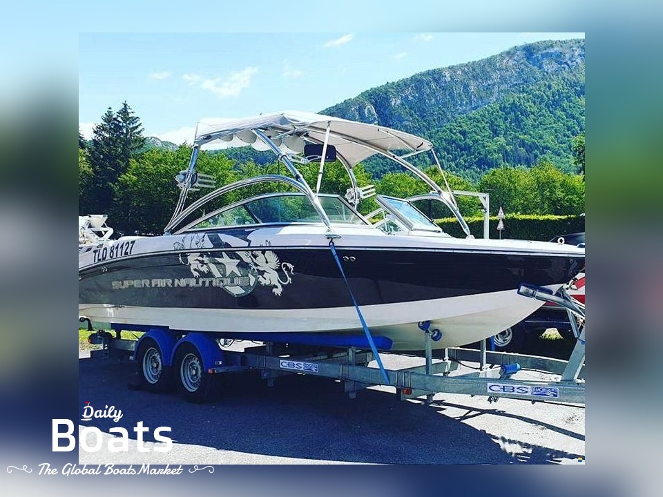 2008 Correct Craft Super Air Nautique 230 Team Edition for sale. View ...
