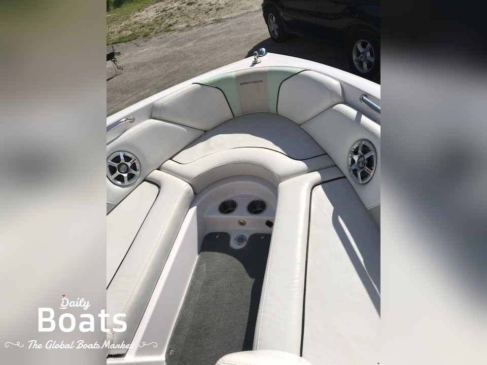 2008 Correct Craft Super Air Nautique 230 Team Edition for sale. View ...