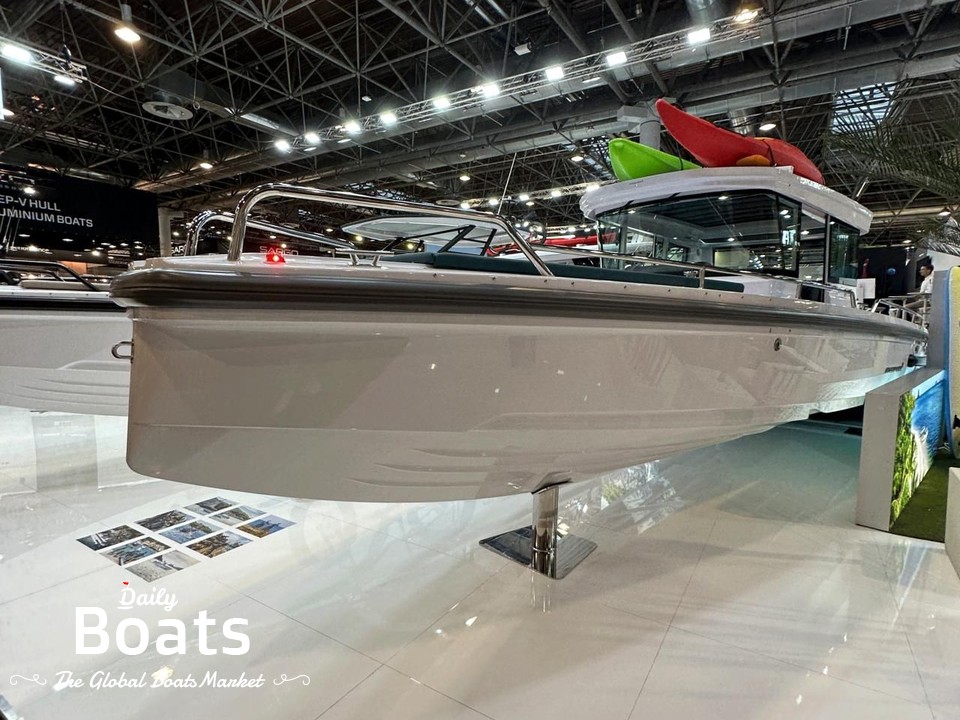 2022 Axopar 28 Cabin for sale. View price, photos and Buy 2022 Axopar ...