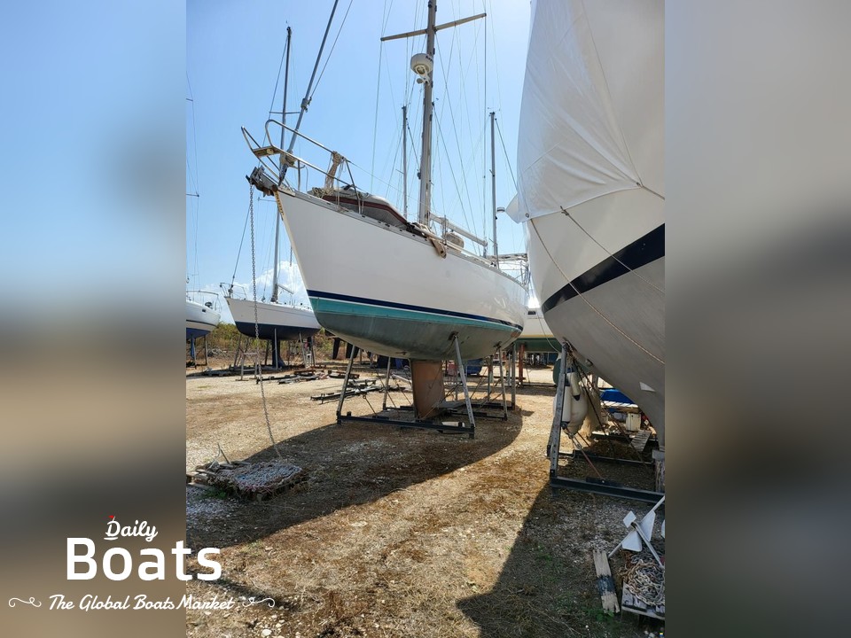 1987 Bavaria 42 Caribic for sale. View price, photos and Buy 1987 ...