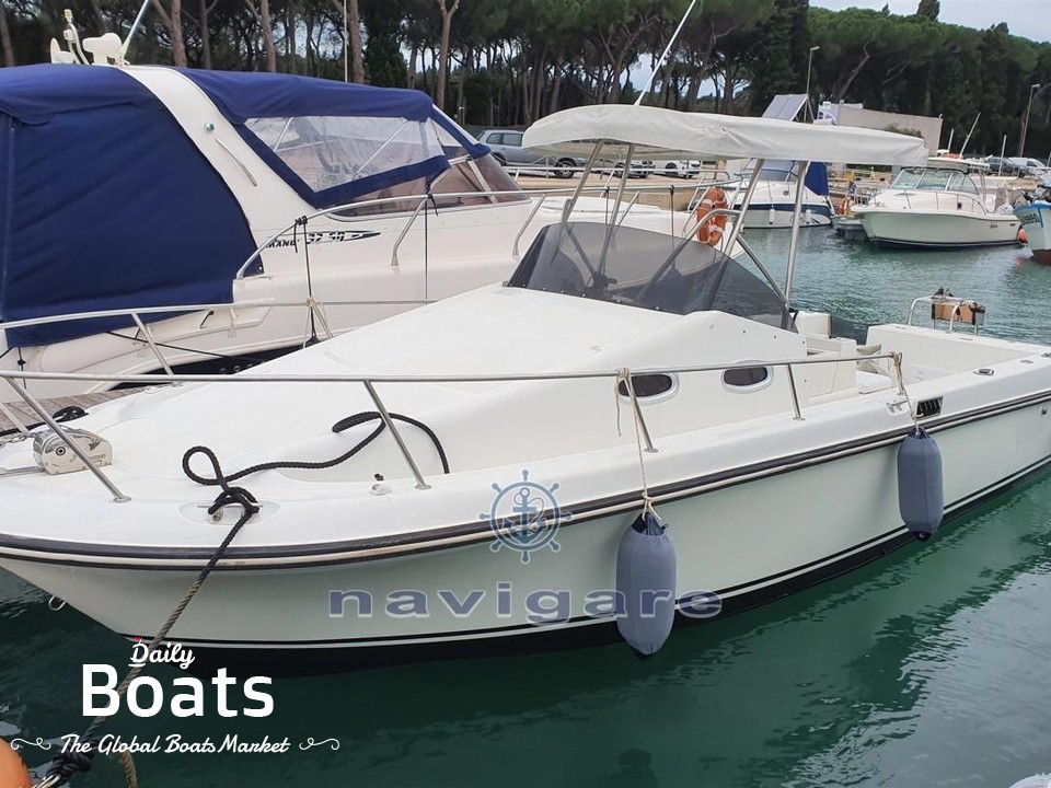 2002 Royal Yacht Group Harpoon 255 Walkaround for sale. View price ...