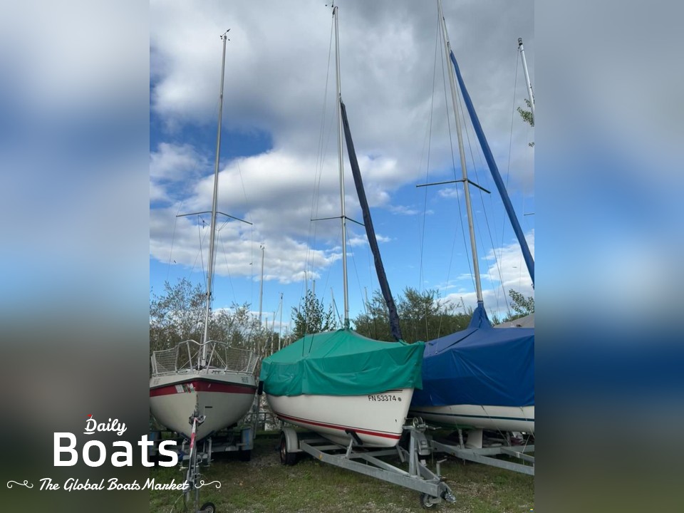 1985 Jeanneau Bahia 22 for sale. View price, photos and Buy 1985 ...