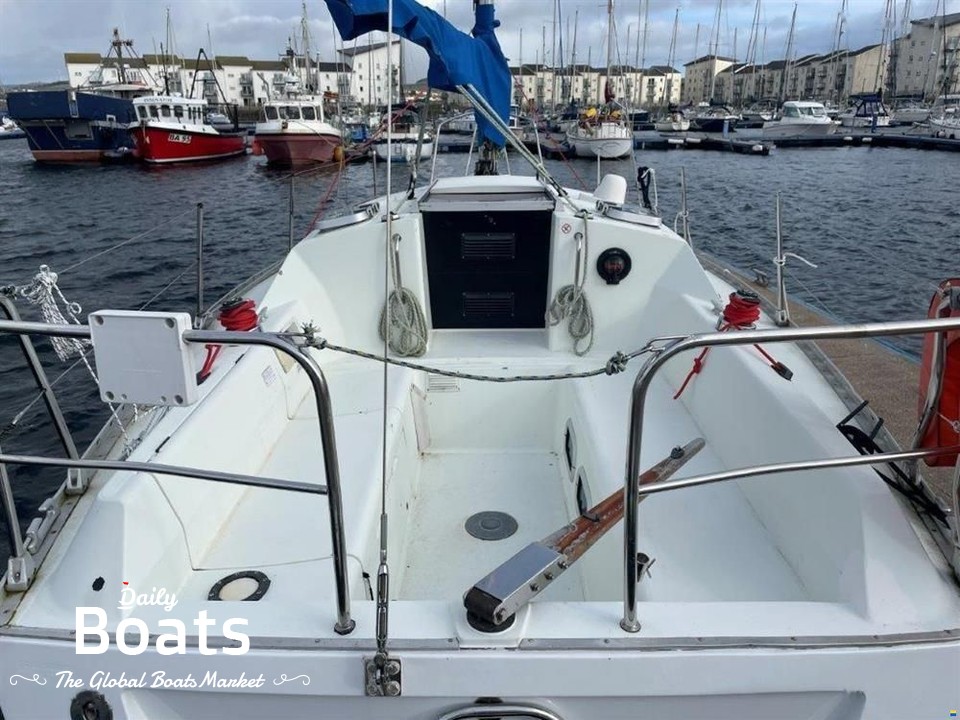 1988 Moody 28 for sale. View price, photos and Buy 1988 Moody 28 #415682