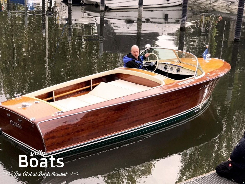 1956 Riva Super Florida for sale. View price, photos and Buy 1956 Riva ...