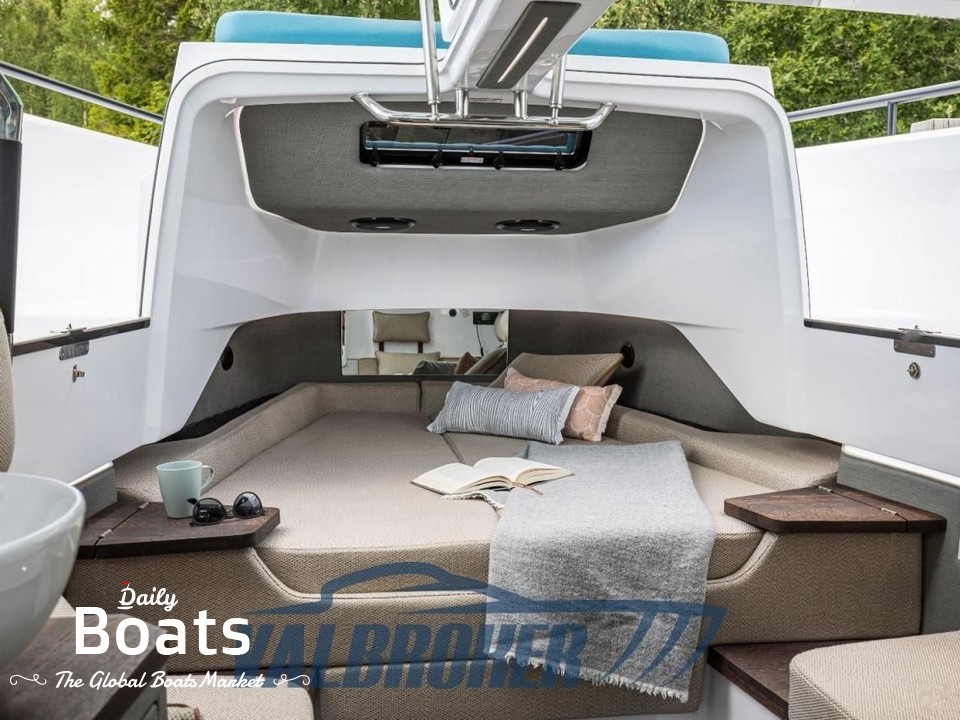 2020 Axopar 37 Sport Cabin for sale. View price, photos and Buy 2020 ...
