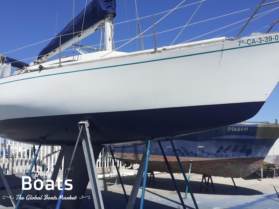 1984 Farr 33 for sale. View price, photos and Buy 1984 Farr 33 #416200