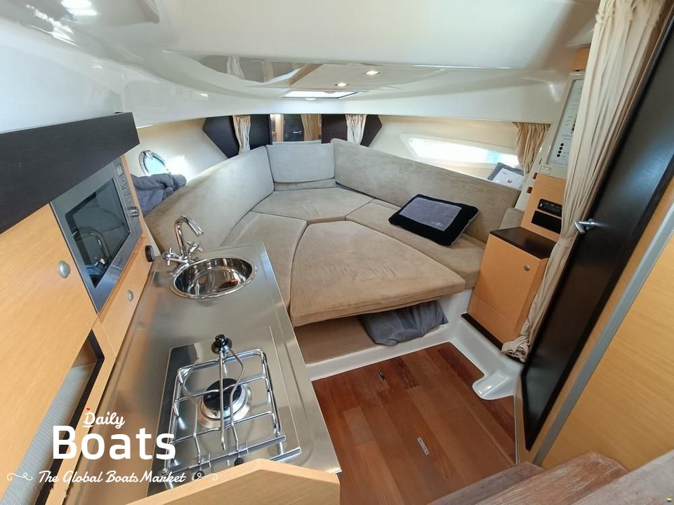 2010 Cranchi 29 for sale. View price, photos and Buy 2010 Cranchi 29 ...