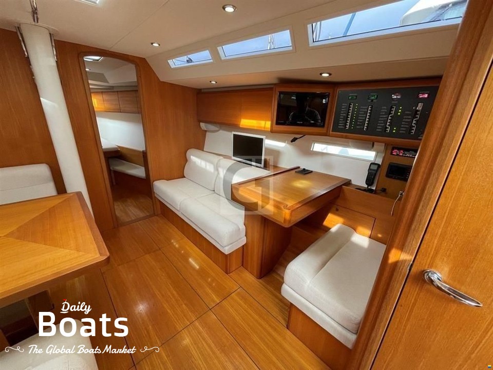 2012 Solaris One 44 for sale. View price, photos and Buy 2012 Solaris ...