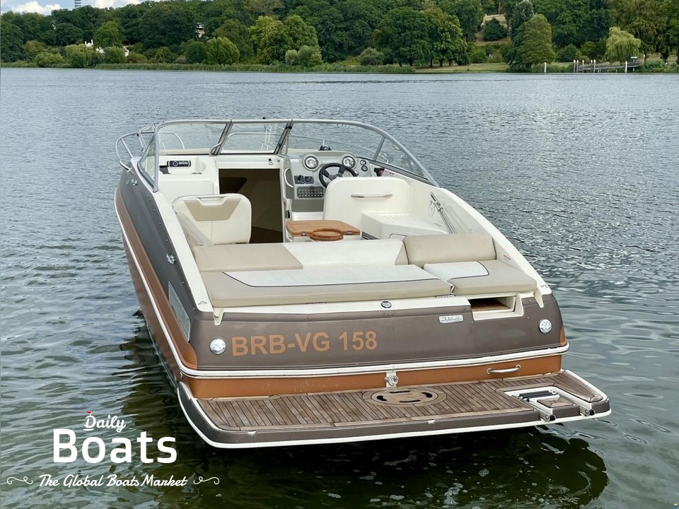 2014 Bayliner 742 à vendre. Voir le prix, les photos et Acheter 2014 ...